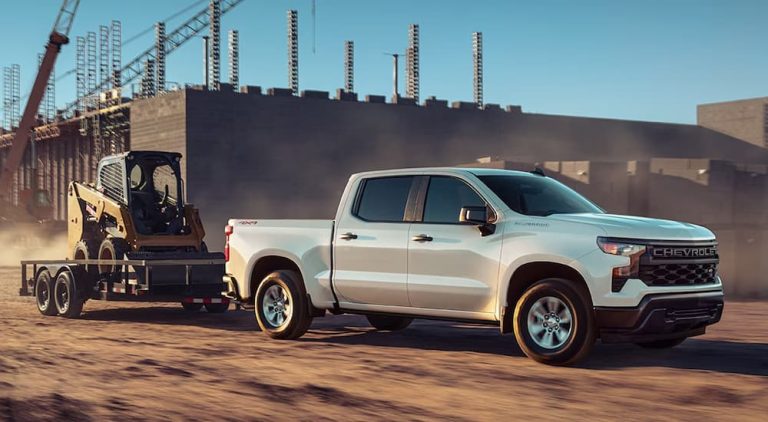 Versatility and Poise: A 2025 Chevy Silverado 1500 Buying Guide
